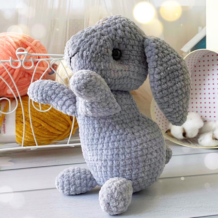 Plüsch Häschen Lelya PDF Amigurumi Anleitung Kostenlos